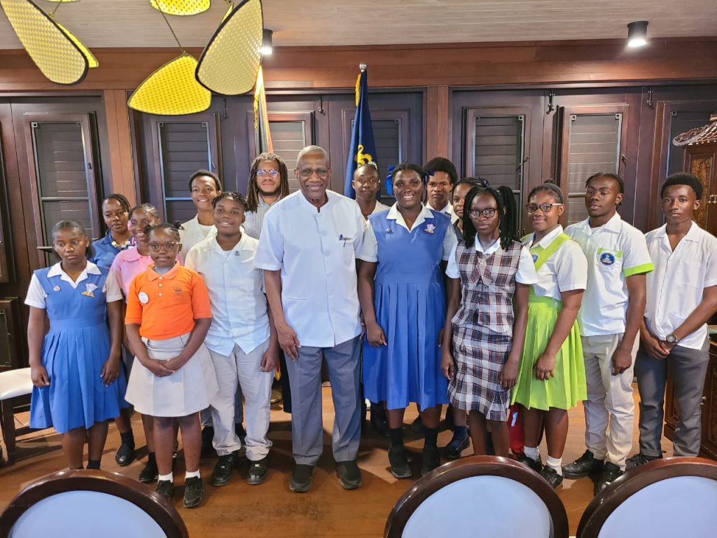 National Student Council executive visits Government House - Pointe ...